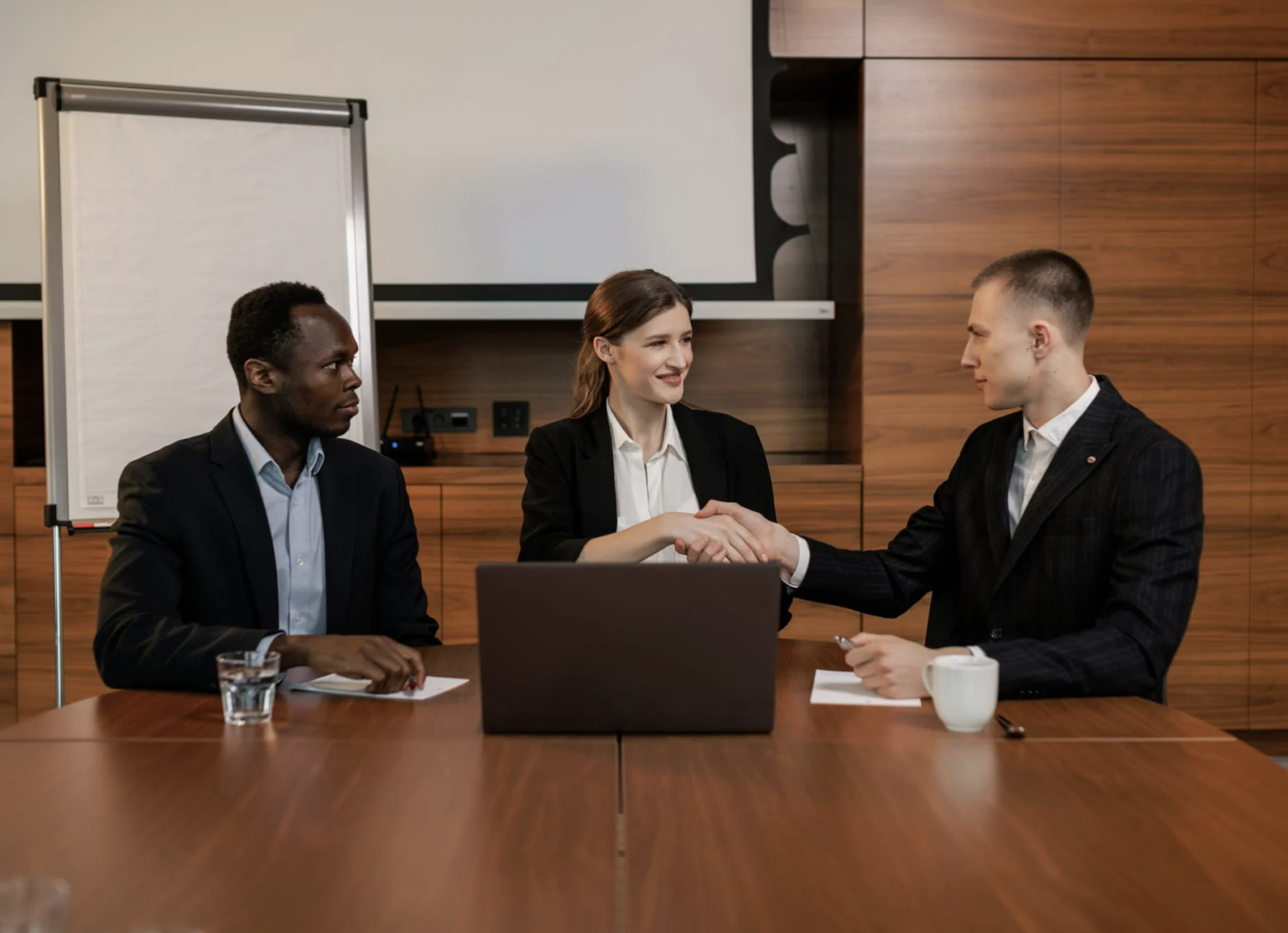 Effective Communication Strategies for Leadership Success - MyEmployees